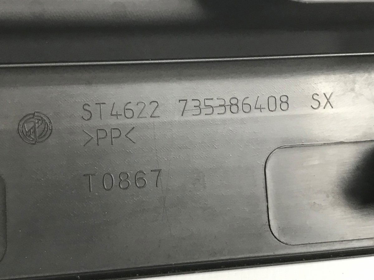 Soleira Inferior Direita Fiat Linea 1.9 2010 Original 47749