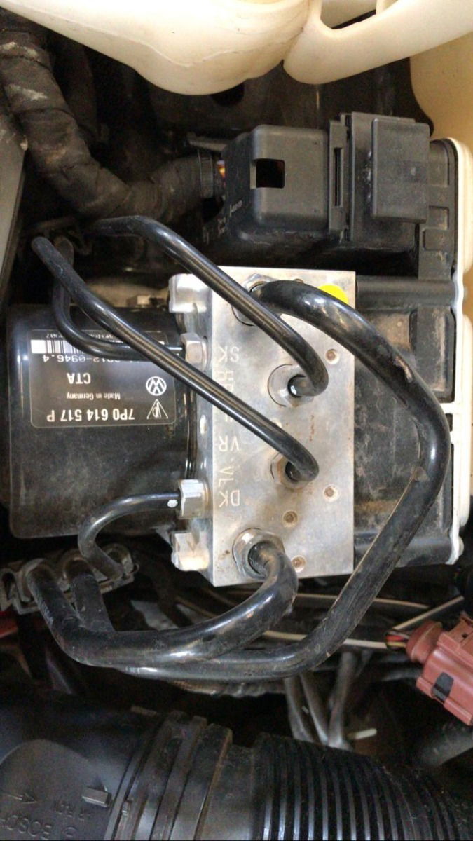 Modulo Abs Volkswagen Touareg 2014 Original